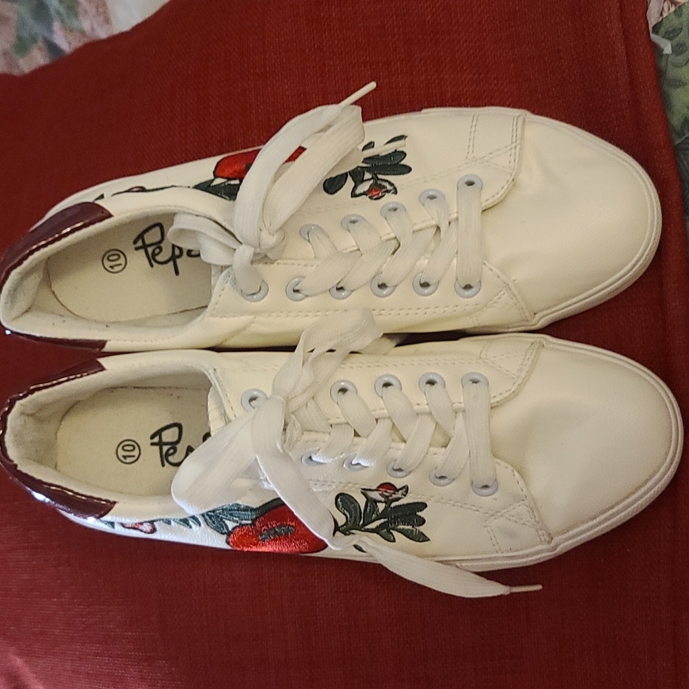 Women's Pep Step Tennis Shoes White Faux Leather Flor… - Gem